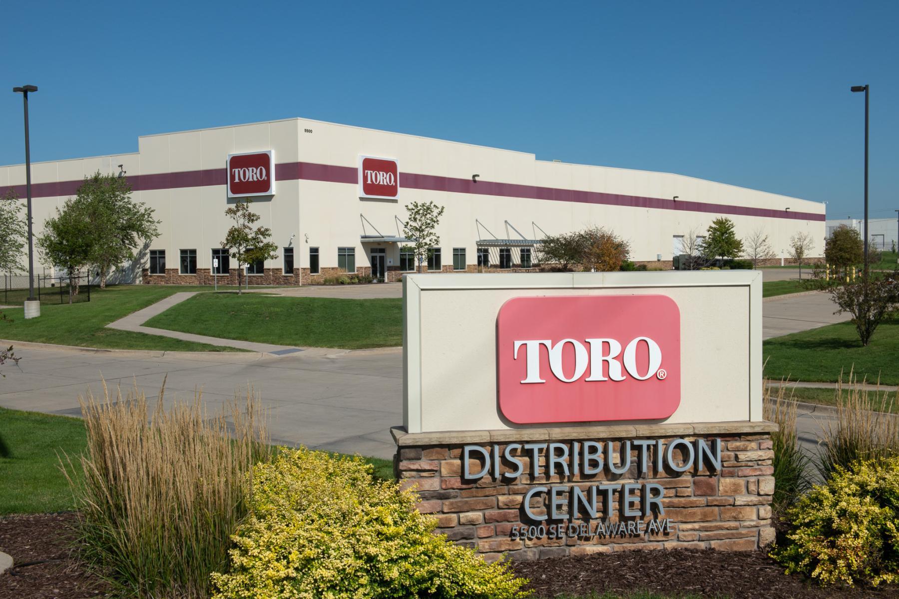 Toro Distribution Center | Ryan Companies